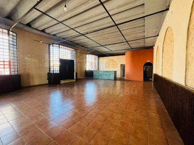 Sala ou Salão Comercial para alugar em Jaú/SP Centro