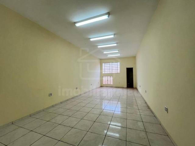 Sala ou Salão Comercial para alugar em Jaú/SP Centro