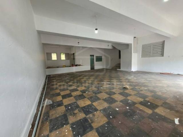 Sala ou Salão Comercial para alugar em Jaú/SP Centro