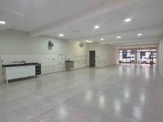 Sala ou Salão Comercial para alugar em Jaú/SP Centro