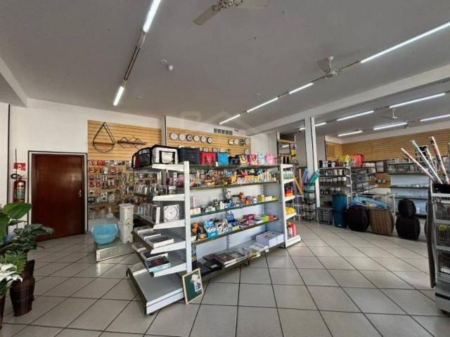 Sala ou Salão Comercial para alugar em Jaú/SP Centro