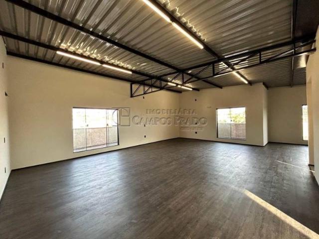 Sala ou Salão Comercial para alugar em Jaú/SP Chácara Bela Vista