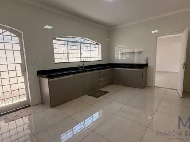 Sala ou Salão Comercial para alugar em Jaú/SP Jardim Maria Luiza I
