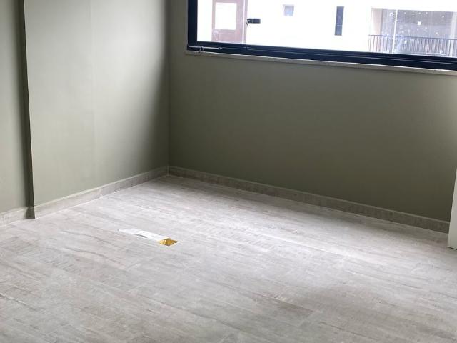 Sala comerciai localizada no Edifício Fatto em Arujá SP