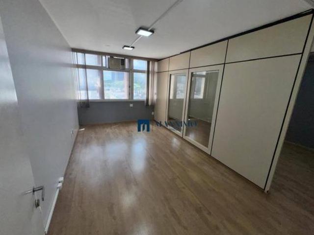 Sala Comercial 47m², à Venda no Edifício Casa de São Paulo SBS Qd 02