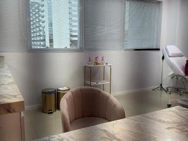 Sala comercial 36m² com vaga rotativa no Doc Santana