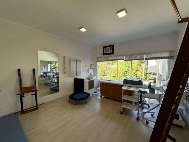 Sala Comercial / Térreo 31,00 m² + 1 vaga