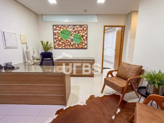 Sala Comercial à Venda | Edifício JK – Jardim Goiás