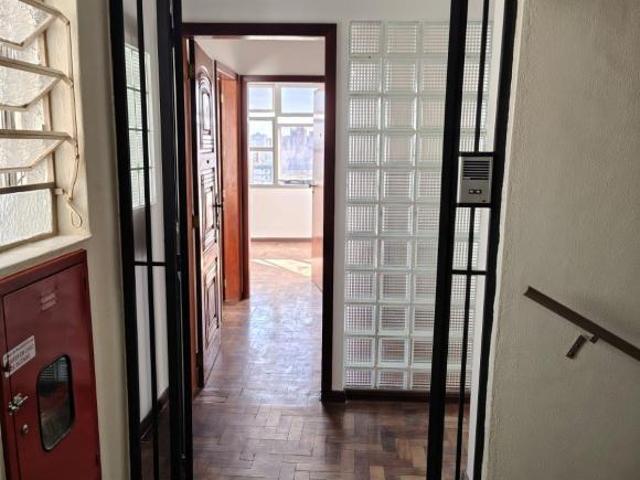 Sala comercial à venda/Porto Alegre/ Bom Fim/ frente HPS/ 70m²/