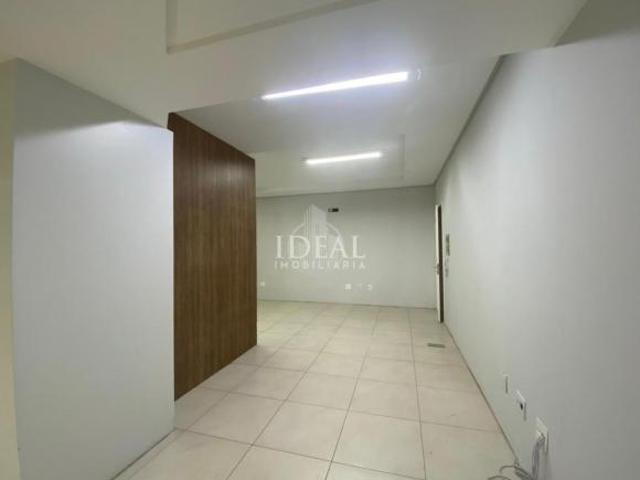 SALA COMERCIAL CENTRAL VENDA