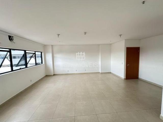 Sala Comercial com 45 m2 no Buriti Business Valor de Oportunidade