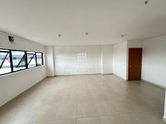 Sala Comercial com 45 m2 no Buriti Business Valor de Oportunidade