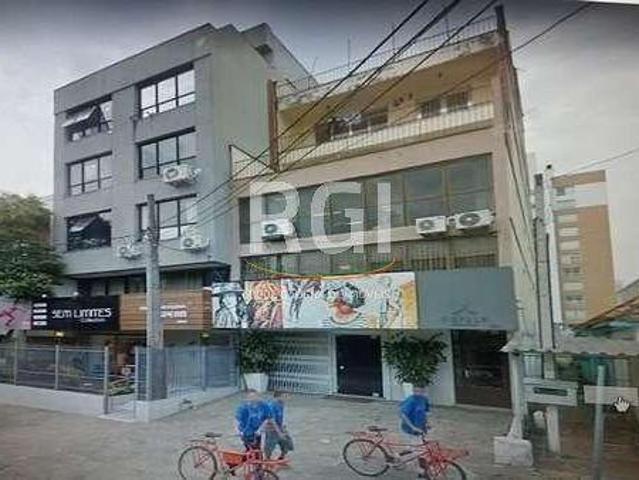 Sala Comercial com 59 m2 com terraço fechado
