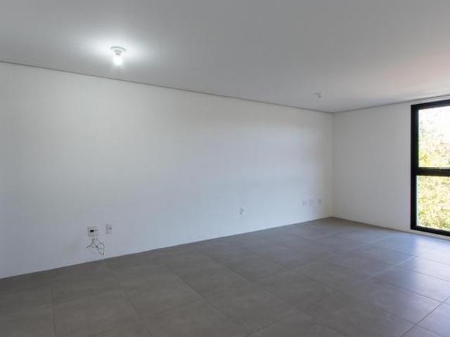 Sala comercial com vaga coberta!