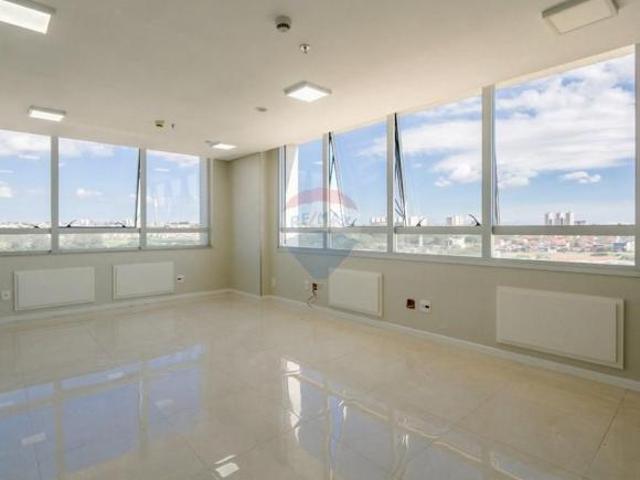 Sala Comercial em Taguatinga Norte DF | Excelente Localização e Prédio com Mix de Negócios Consolida