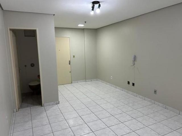 Sala Comercial em Azenha