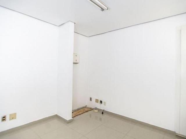 Sala Comercial em Centro Histórico