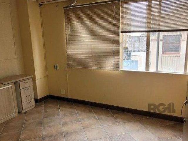 Sala Comercial em Centro Histórico