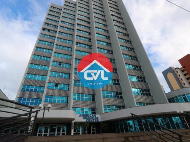 SALA COMERCIAL MOBILIADA NO ED. AMERICAN BUSINESS CENTER Bairro: BOSQUE DA SAÚDE Valor: R$ 1.600.000