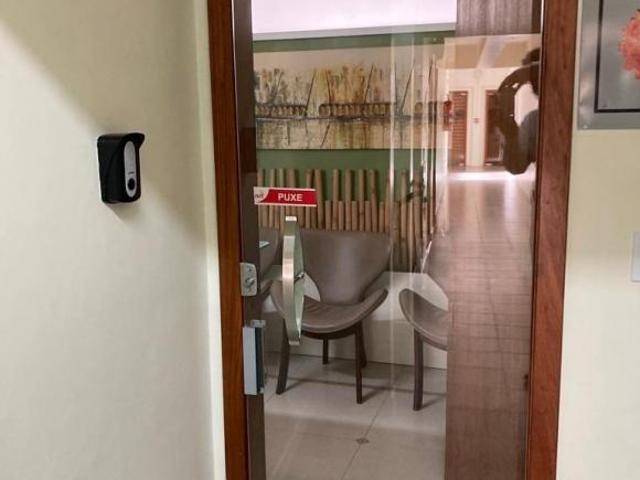 Sala Comercial no bairro Centro Histórico em Porto Alegre para Alugar