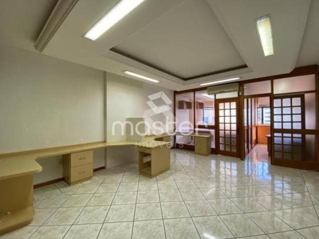 SALA COMERCIAL NO CENTRO