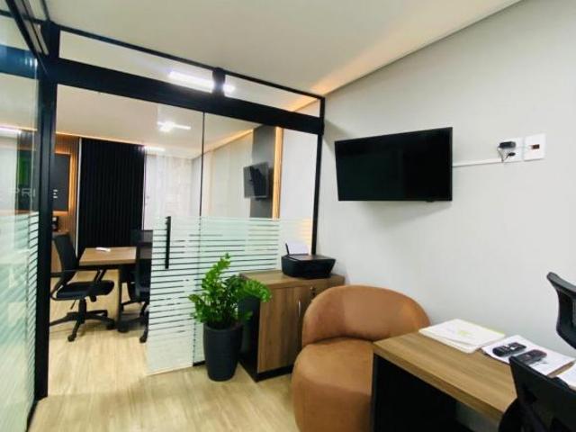 Sala comercial no Hom Lindoia