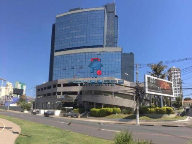 Sala Comercial para venda e aluguel em Cambuí em Campinas São Paulo de 46.00m²
