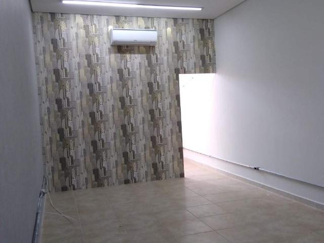 Sala Comercial para venda em Santa Cruz em Valinhos São Paulo de 36.00m² com 5 Garagens