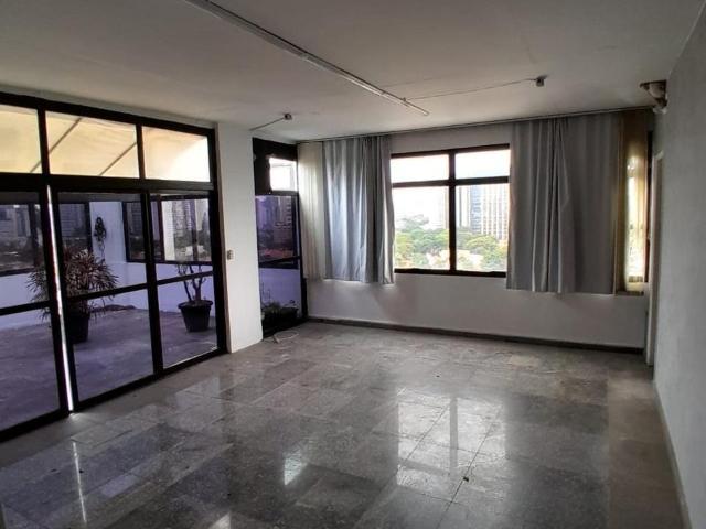 Sala Comercial para venda em Santo Amaro em São Paulo São Paulo de 130.00m² com 2 Garagens