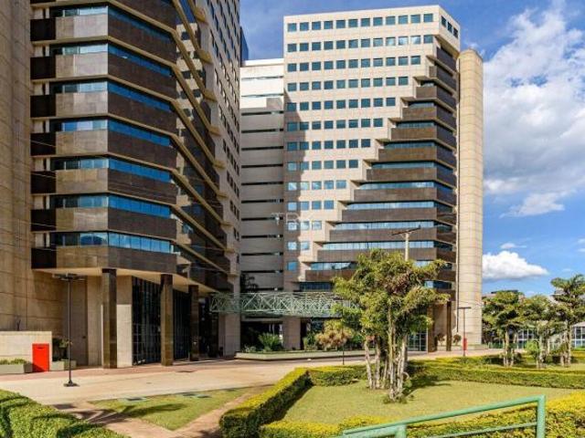 Sala comercial que sustenta a empresa que você quer ter, não apenas parecer
