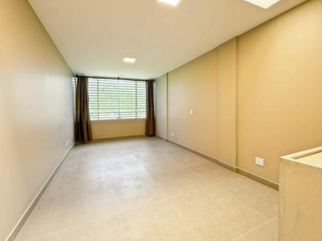 Sala Comercial Reformada à Venda – CLSW 304 | Sudoeste