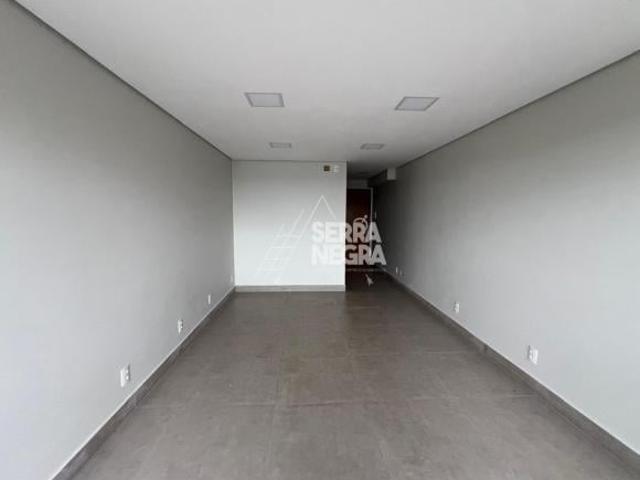 SALA COMERCIAL REFORMADA PORCELANATO SIA GUARA DF
