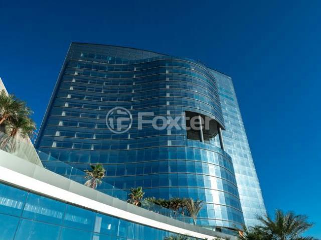 Sala / Conjunto Comercial em condomínio em Porto Alegre