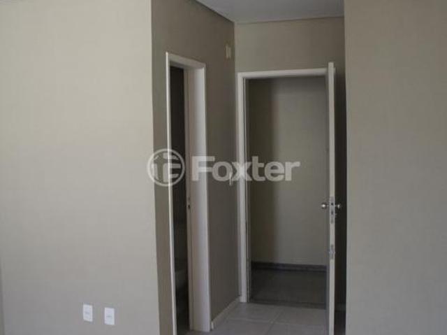 Sala / Conjunto Comercial em condomínio em Porto Alegre