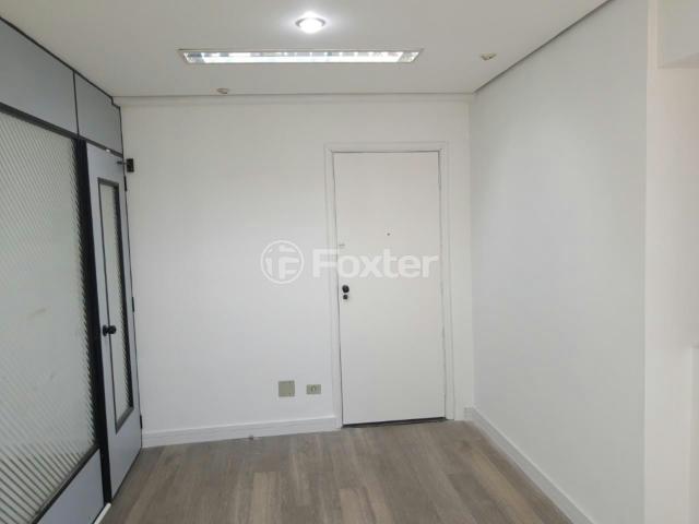 Sala / Conjunto Comercial em condomínio em São Paulo
