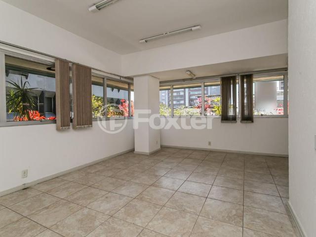 Sala / Conjunto Comercial em Porto Alegre