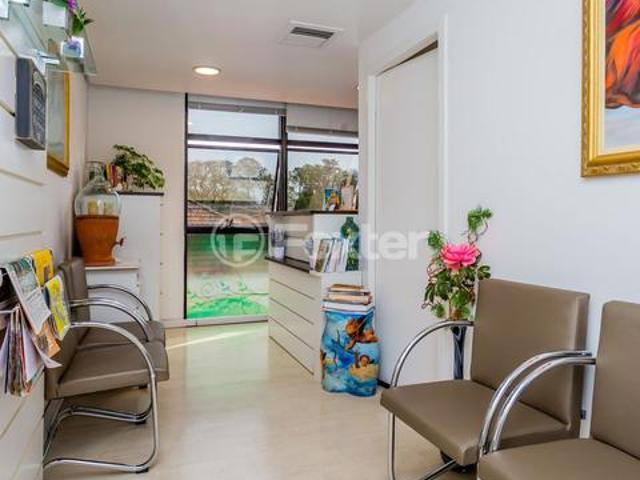 Sala / Conjunto Comercial em Porto Alegre