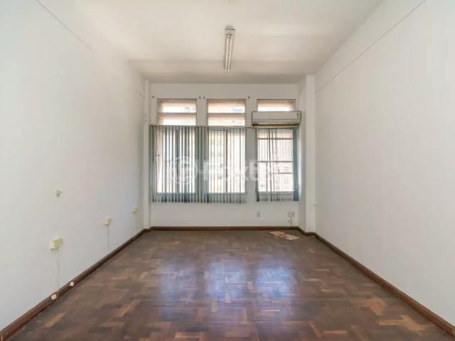 Sala / Conjunto Comercial em Porto Alegre