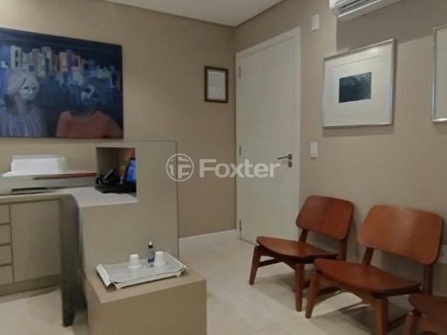 Sala / Conjunto Comercial em Porto Alegre