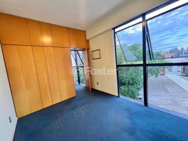 Sala / Conjunto Comercial em Porto Alegre