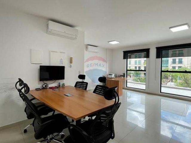 Sala de 32 m2 no The Union
