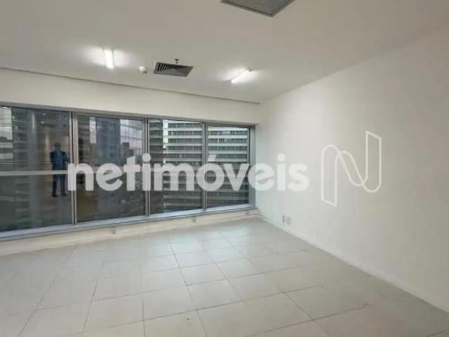 SALA EM ANDAR ALTO SHN QUADRA 1 ASA NORTE