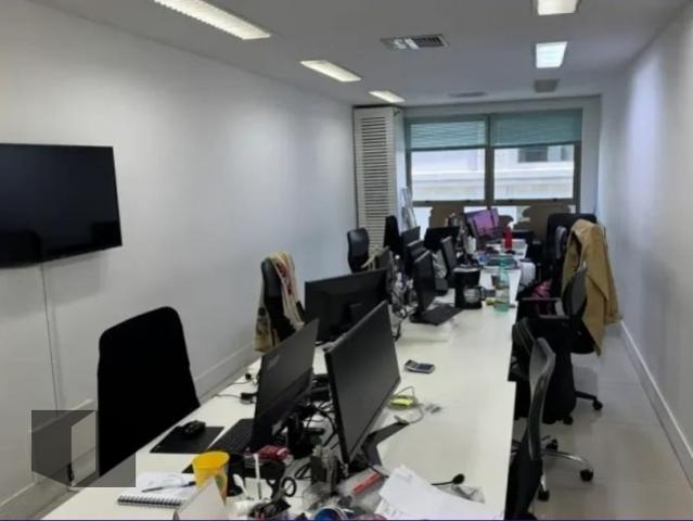 Sala em Barra da Tijuca, Rio de Janeiro/RJ de 43m² à venda por R$ 633.900,00