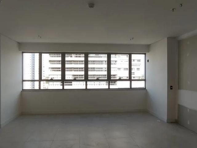 Sala em Bela Suiça, Londrina/PR de 38m² para locação R$ 2.700,00/mes