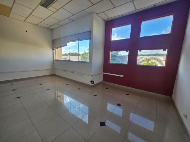 Sala em Centro, Vinhedo/SP de 44m² para locação R$ 2.800,00/mes