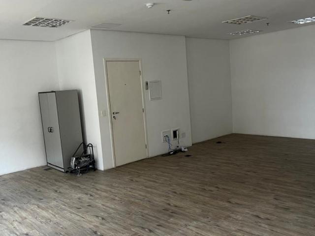 Sala em Centro, Barueri/SP de 57m² para locação R$ 3.000,00/mes