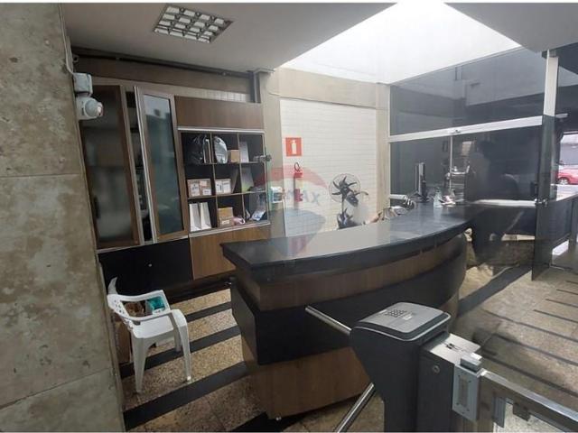 Sala em Centro, Belo Horizonte/MG de 28m² à venda por R$ 153.000,00