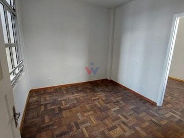 Sala em Centro, Curitiba/PR de 41m² à venda por R$ 149.900,00