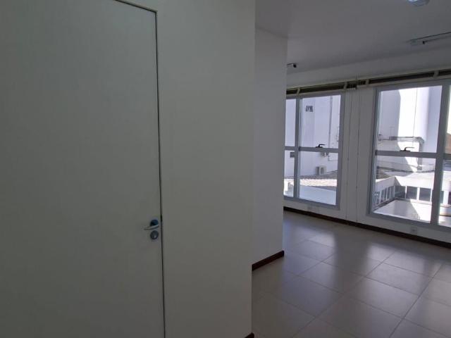 Sala em Centro, Florianópolis/SC de 31m² para locação R$ 3.500,00/mes