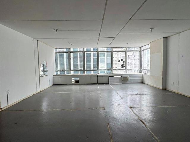 Sala em Centro, Florianópolis/SC de 72m² à venda por R$ 249.000,00